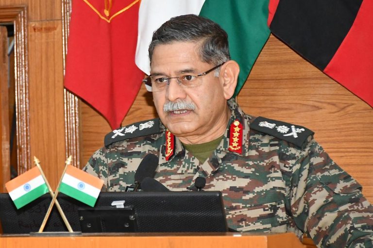 General Upendra Dwivedi Visits Army War College Mhow