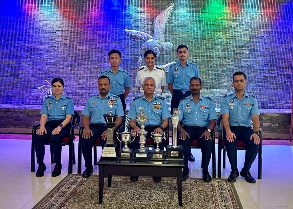 Graduation Ceremony of Air Traffic Control Courses Held at ATCOTE ...