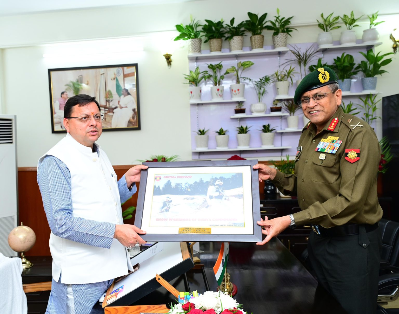 Lt Gen Anindya Sengupta Meets Uttarakhand CM Pushkar Singh Dhami
