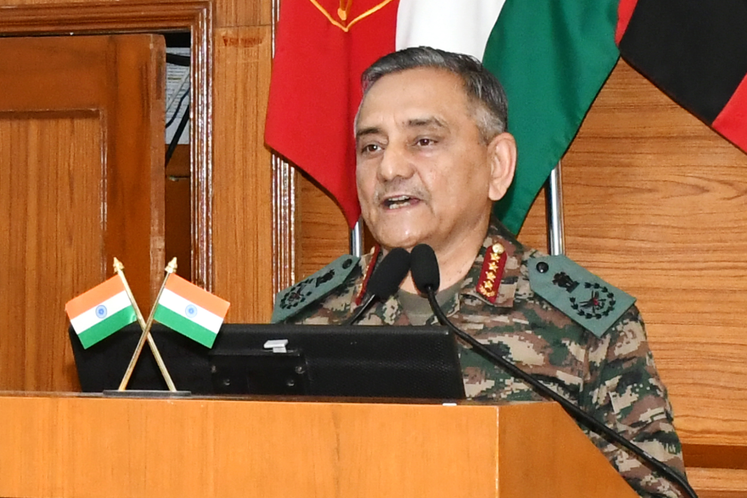 CDS General Anil Chauhan Addresses Future Leaders at Army War College Mhow