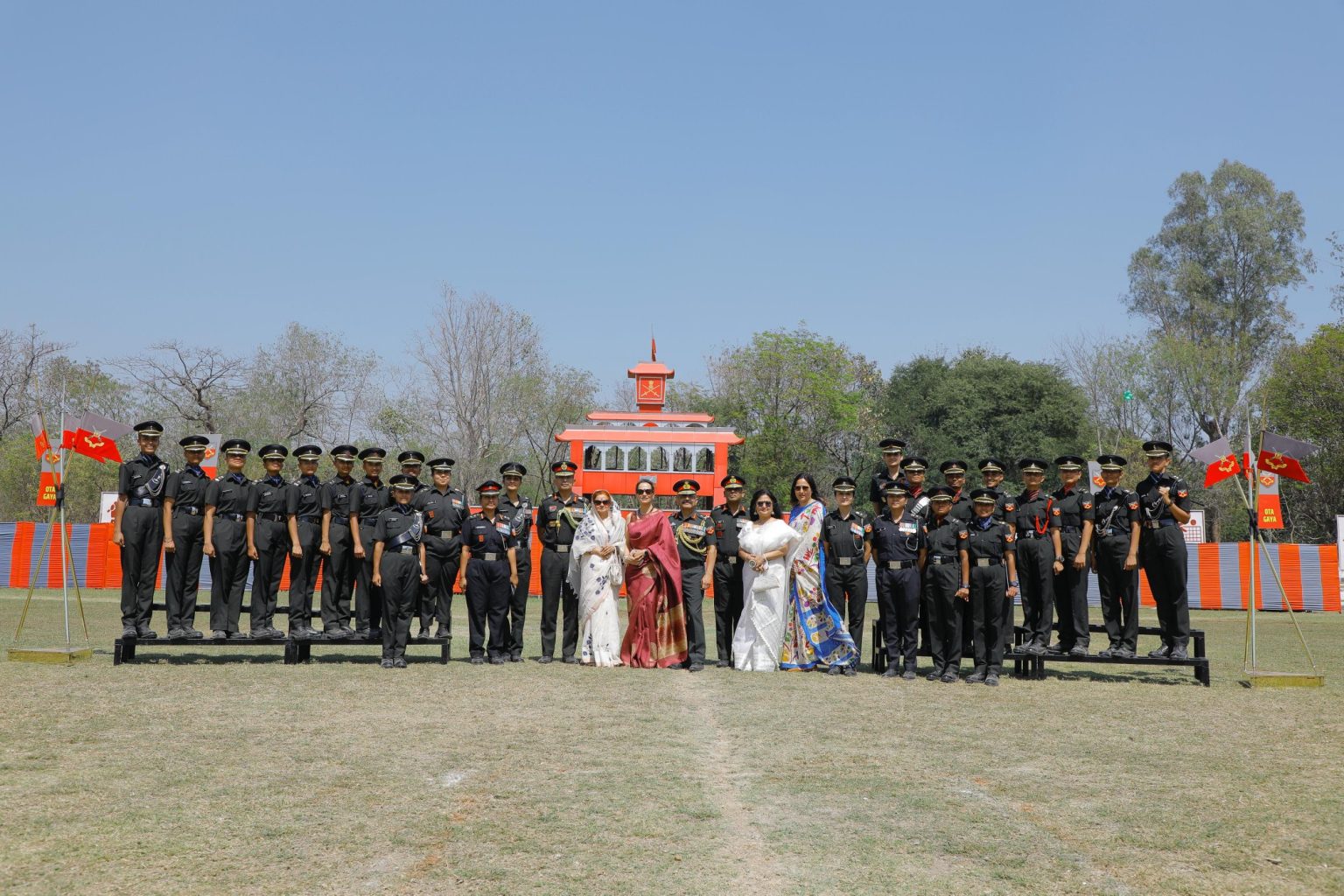 Lt Gen RC Tiwari Interacts with Newly Commissioned Women Officers at ...