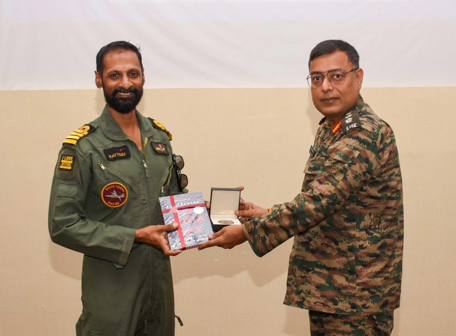 Defence Services Technical Staff Course (DSTSC 07) Visits INS Hansa