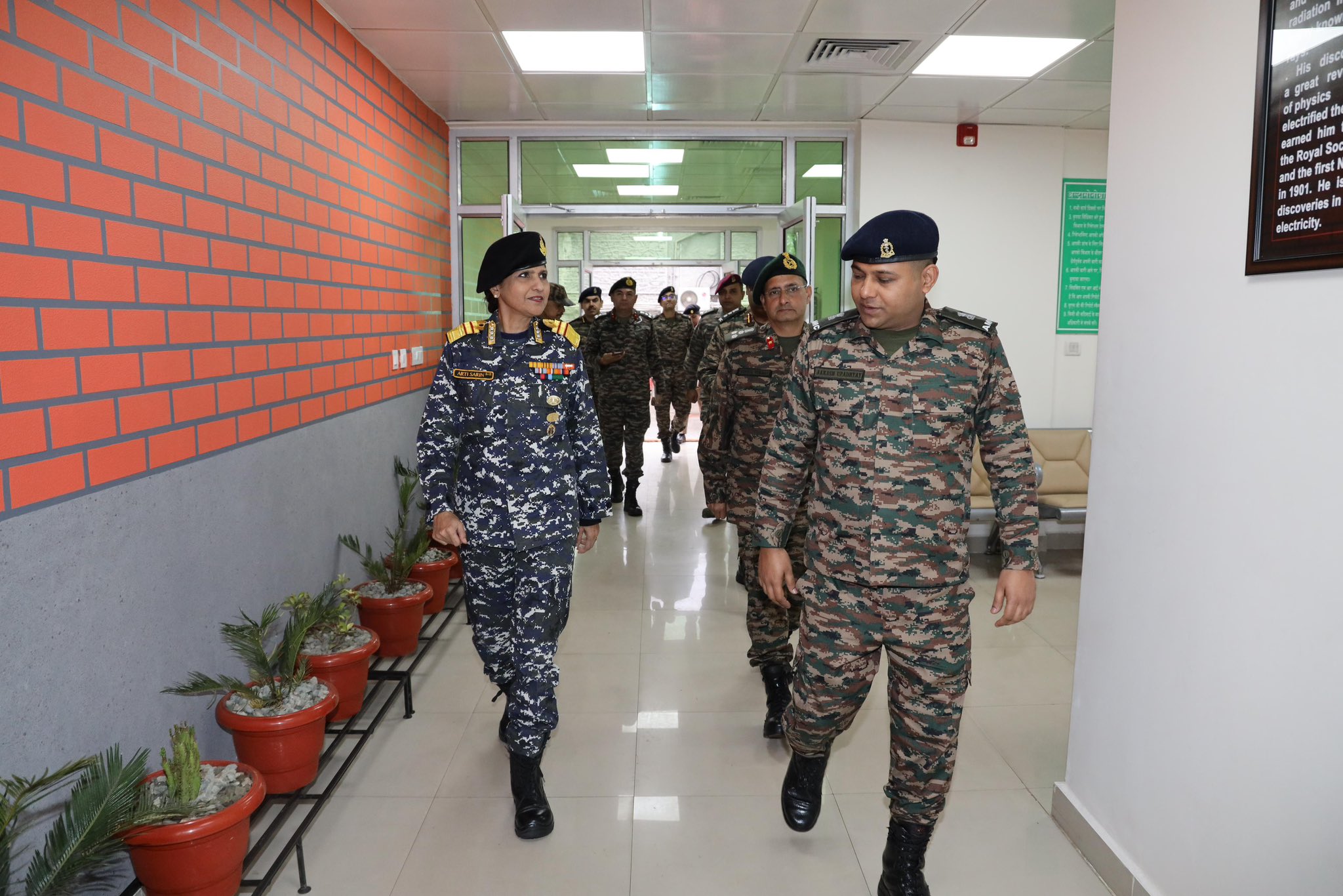 Vice Admiral Arti Sarin Visits 92 Base Hospital in Srinagar, Lauds ...