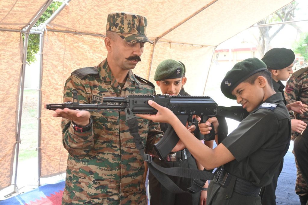 Indian Army’s Panther Division Inspires Future Leaders with Educational ...