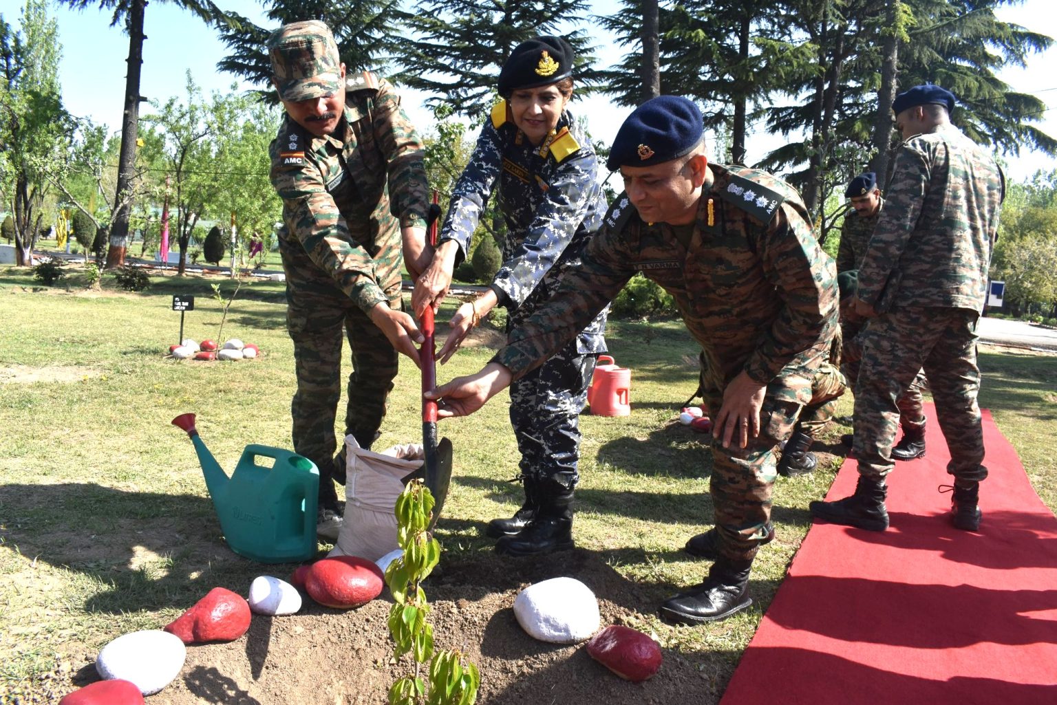 Vice Admiral Arti Sarin Visits Field Hospital in Srinagar, Emphasizes ...