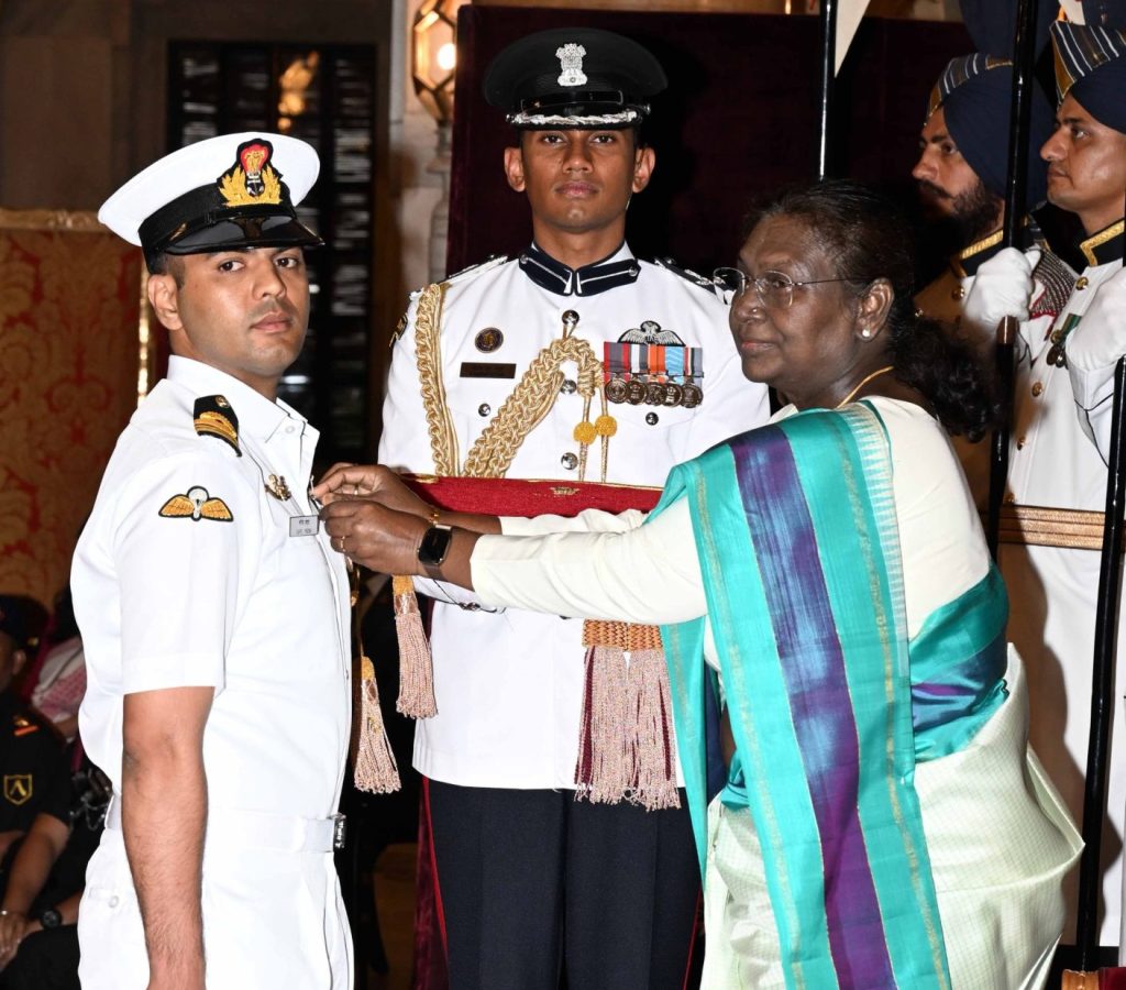 Lt Cdr Kapil Yadav Honoured with Shaurya Chakra for Heroic Red Sea Rescue