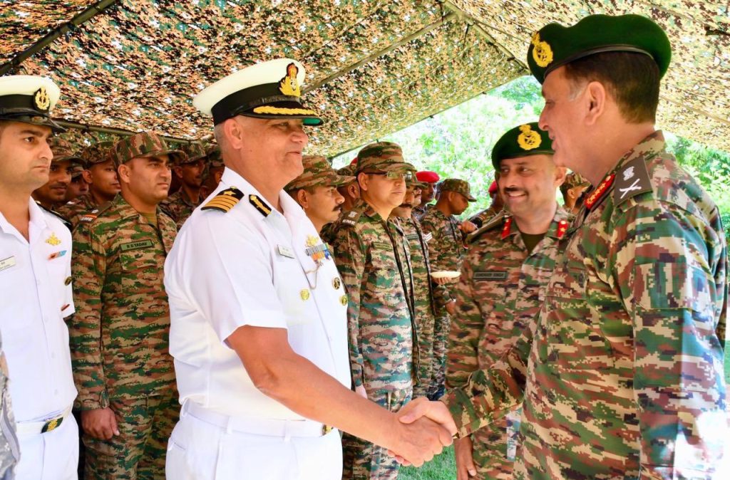 Southern Command's Chief Lt Gen Dhiraj Seth Inspects Bald Eagle Brigade ...