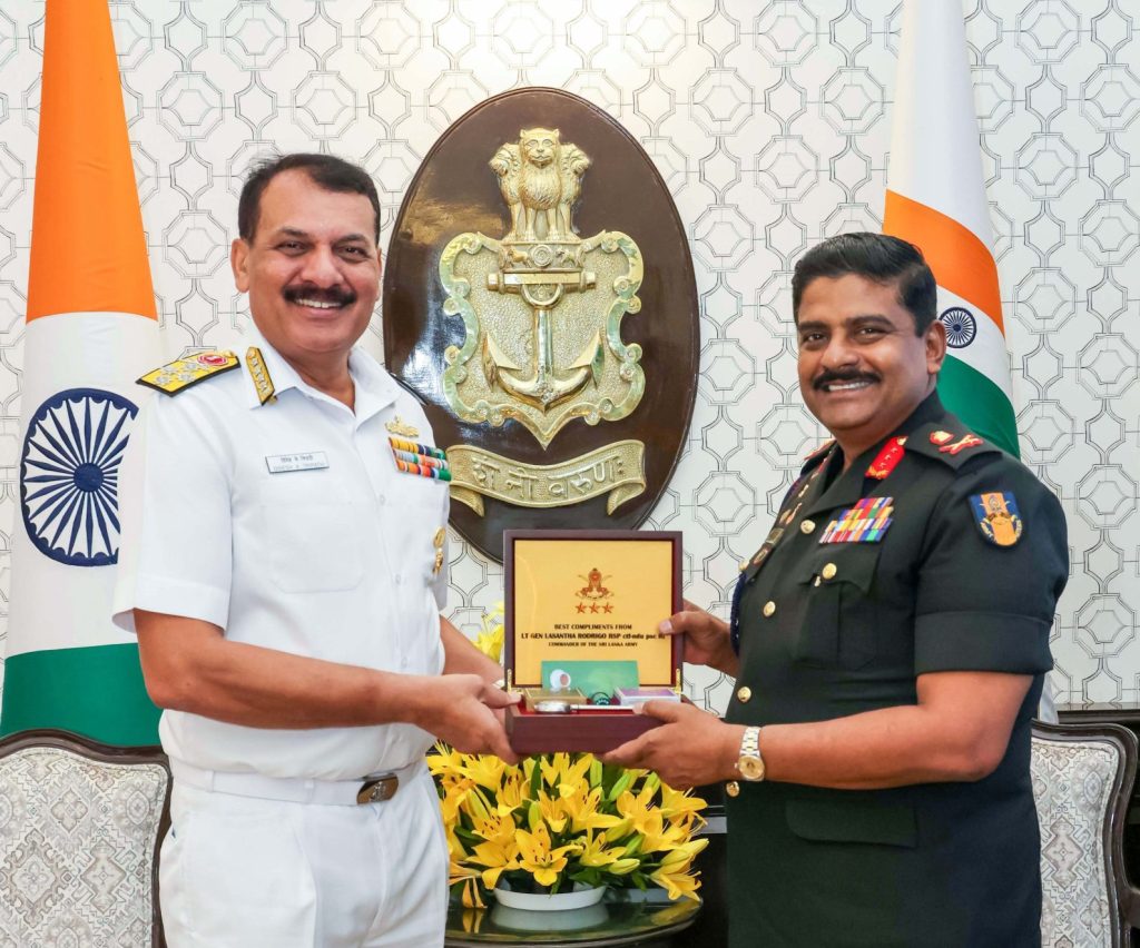 Sri Lankan Army Chief Meets Indian Naval Chief During Visit for IMA ...