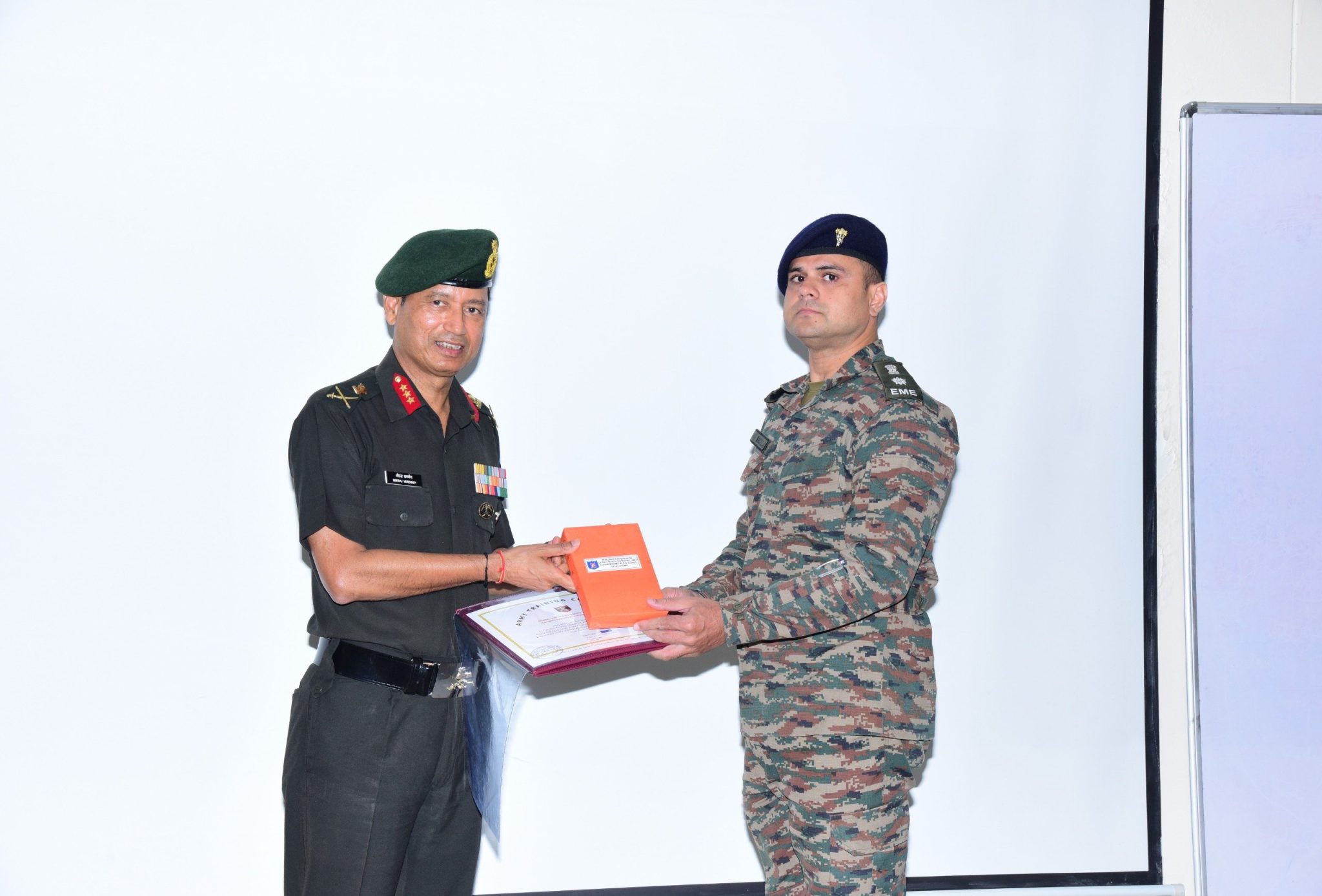 Lt Gen Neeraj Varshney Delivers Closing Address at Senior Officers Course in Secunderabad