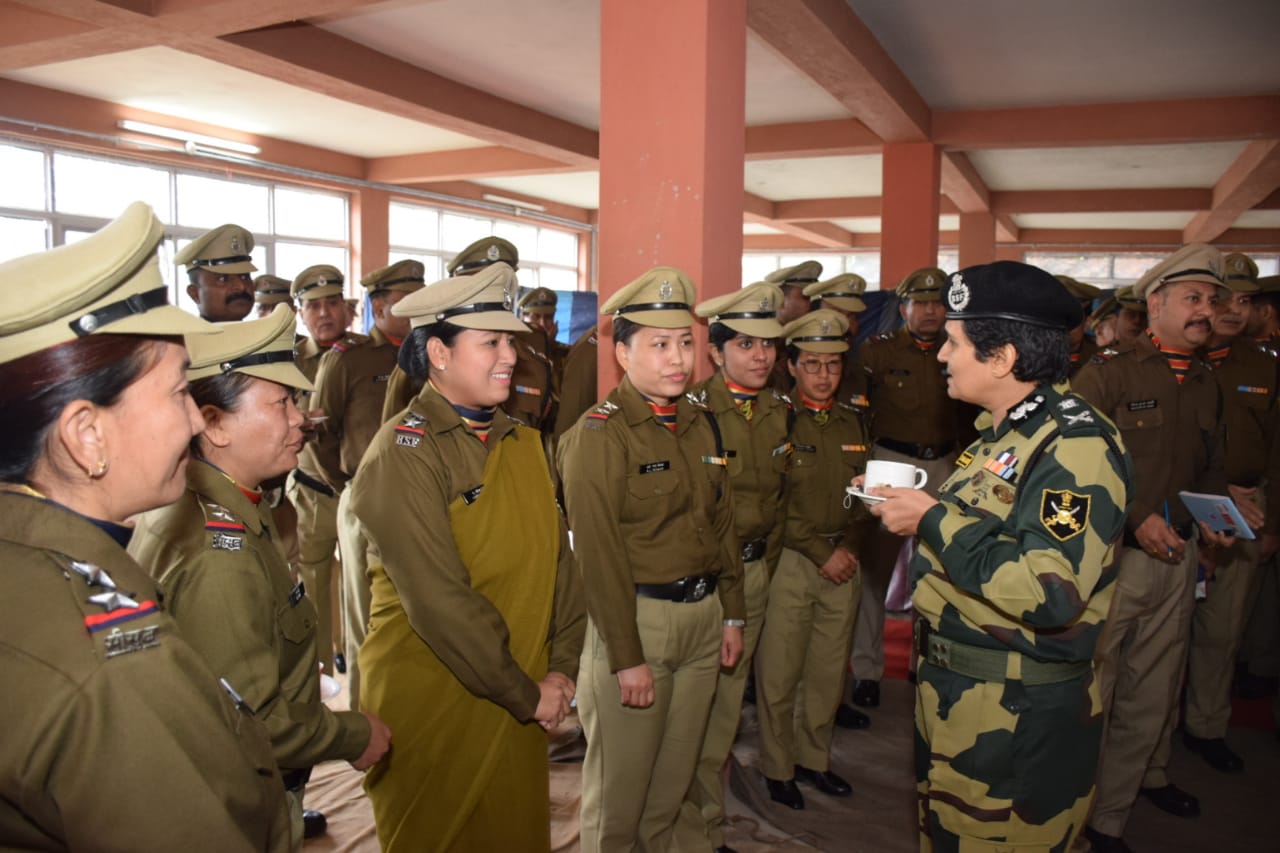 Meet IPS Sonali Mishra: First Woman to Be Appointed as Director General of the Railway ...