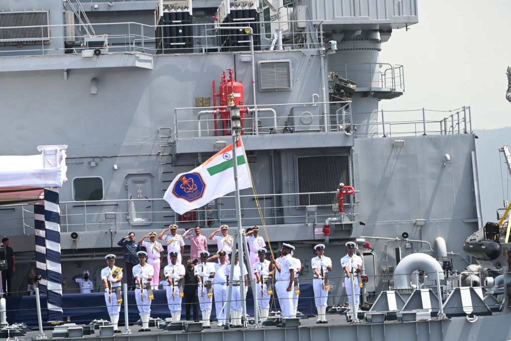 INS Nistar Commissioned in Visakhapatnam: India’s First Indigenous ...